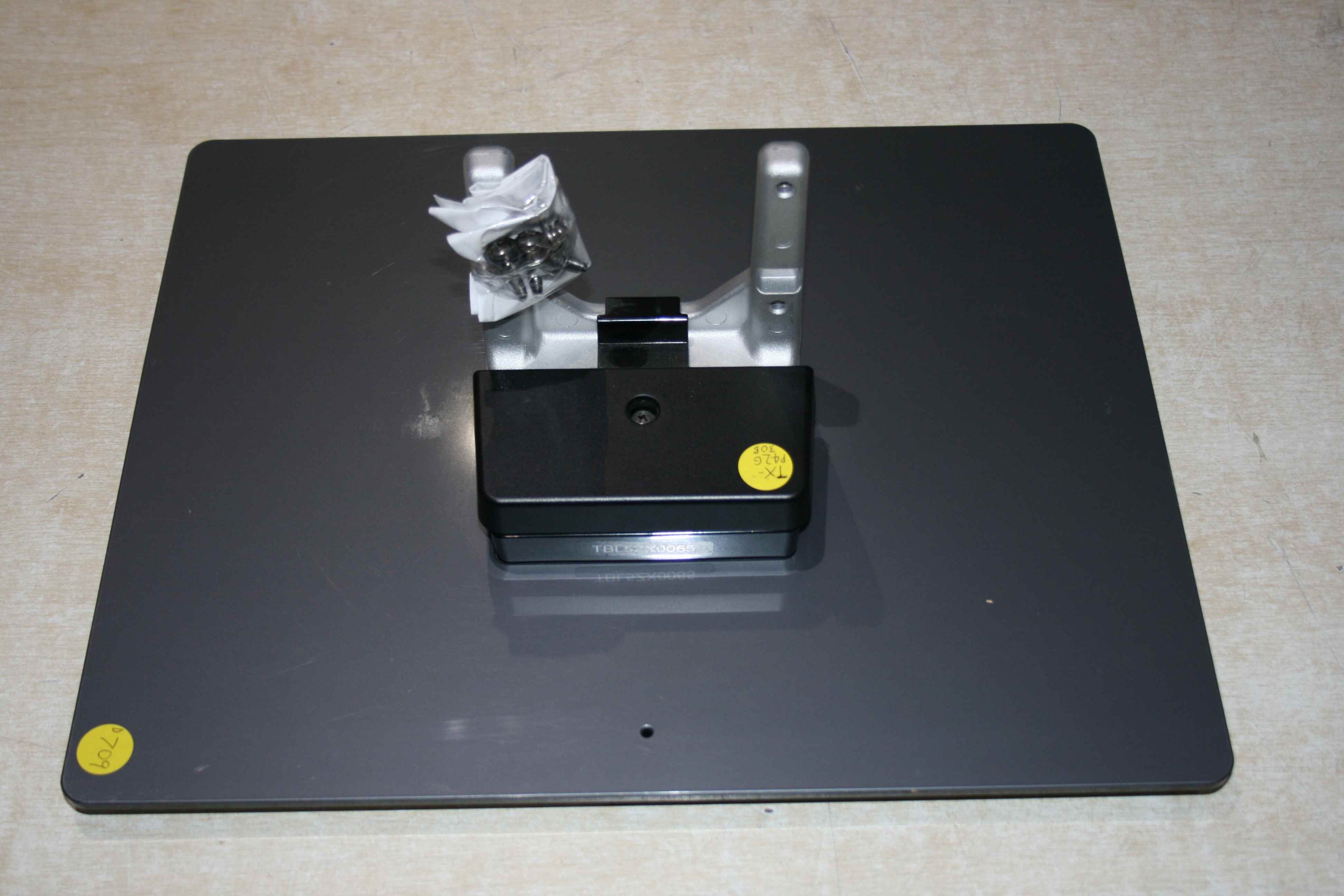 TV STAND FOR PANASONIC: TX-P42G30B, TXP42G30B - TV stands lcd-tv-parts.com